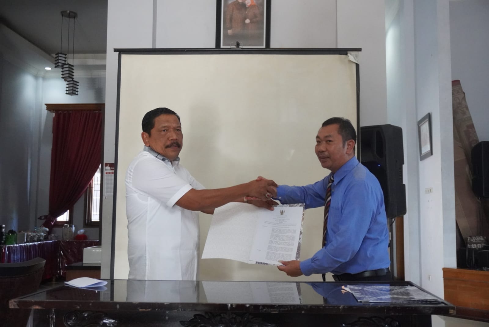 Ujang Zakaria Kembali Diangkat Direktur PDAM Tirta Ratu Samban, Masa ...